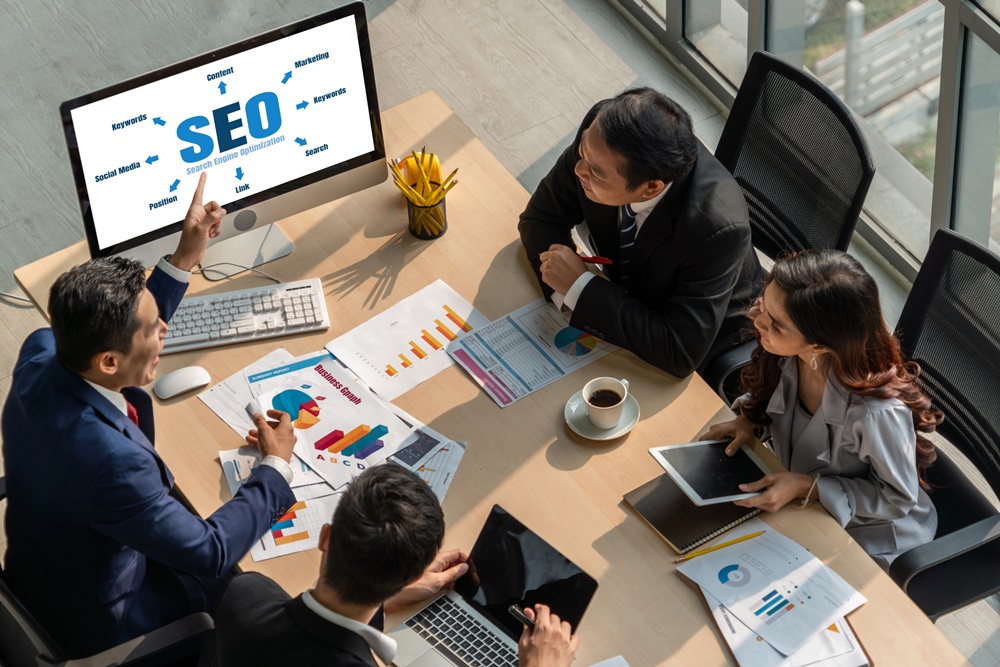 Como as mídias sociais podem ajudar as estratégias de SEO? - Leelah